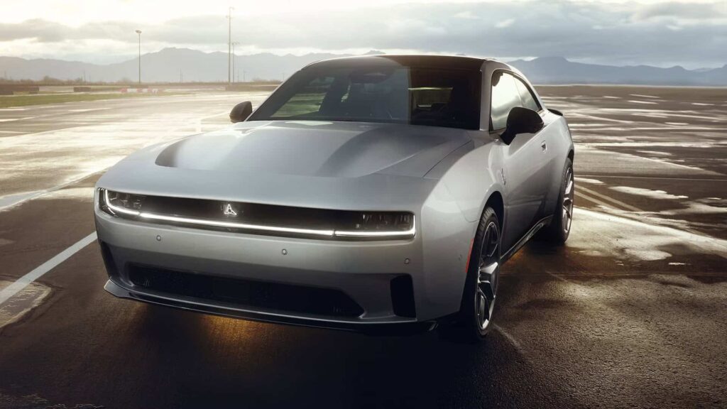 Dodge to Accelerate Launch of 2025 Charger Sixpack Amid Growing Demand ...